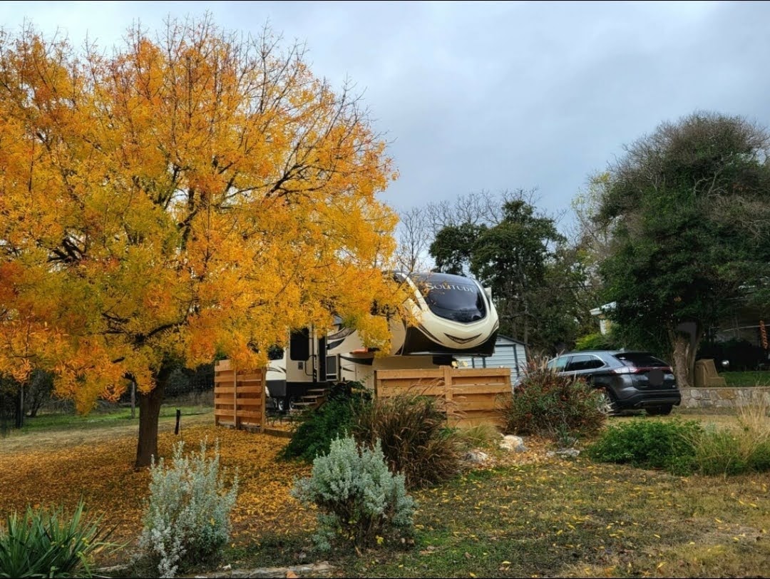 Park Description | Ingram Lake RV Park